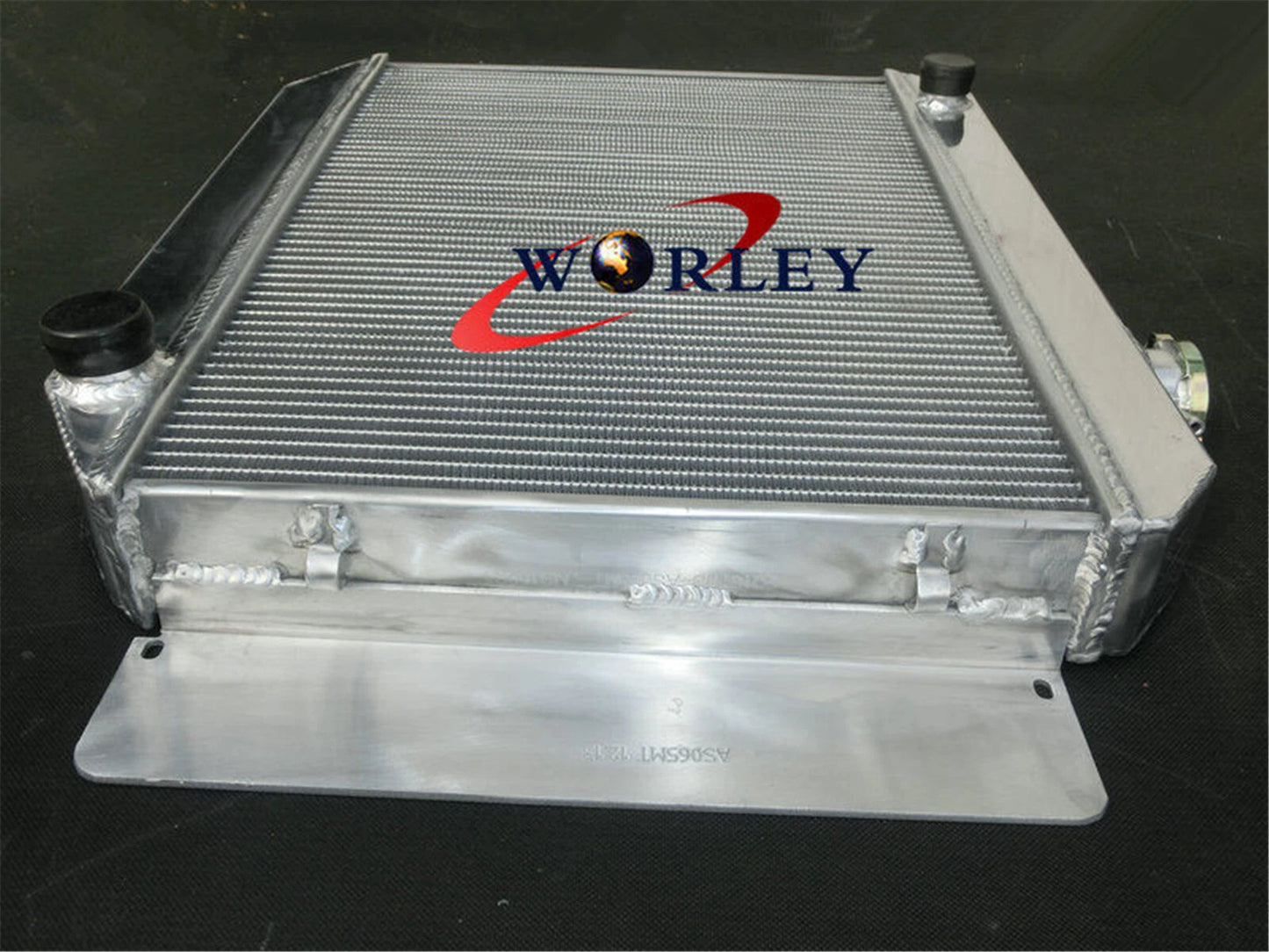 3 Row Aluminum Radiator for Holden HQ HJ HX HZ 6 Cylinder (1971-1980 ...